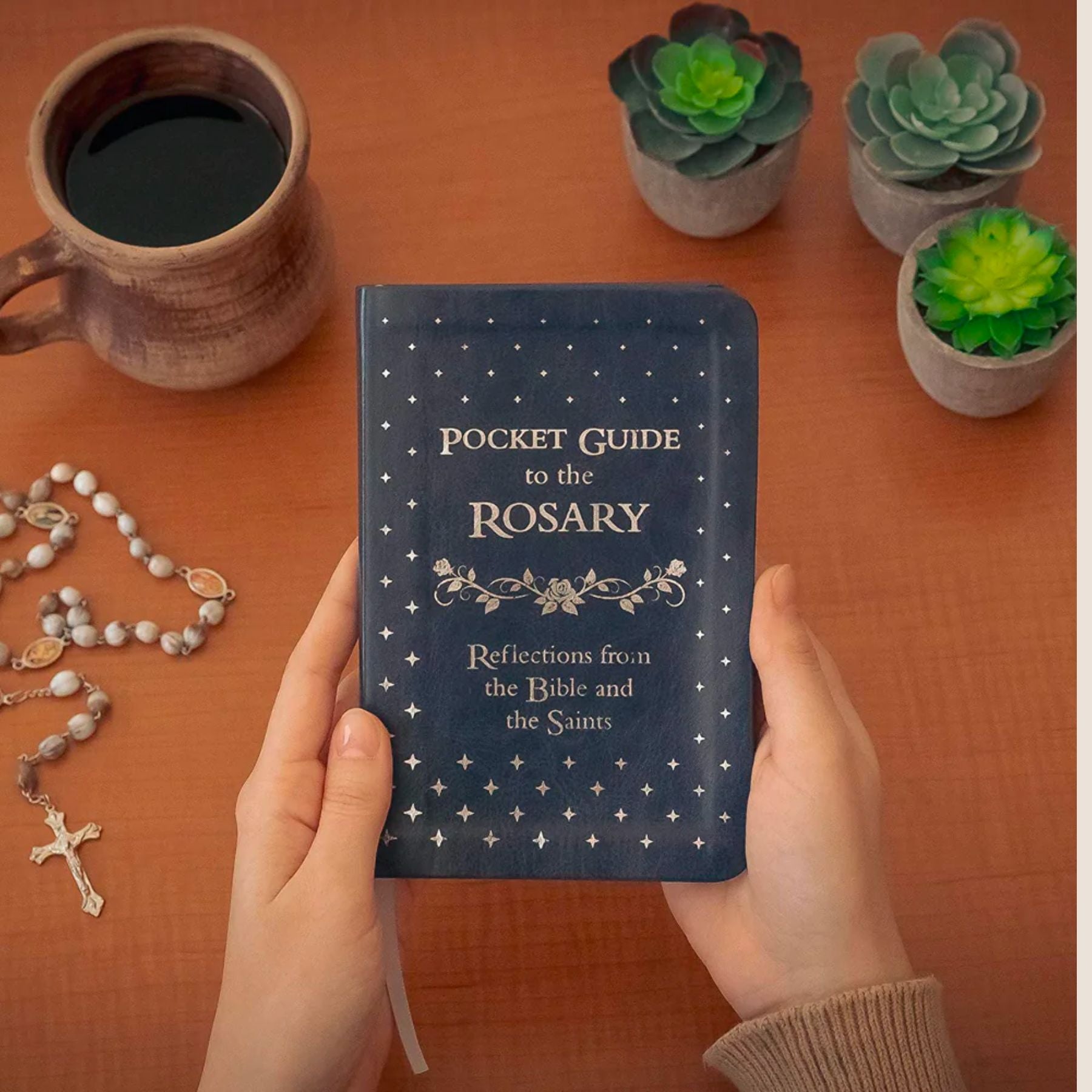 [PRE-ORDER] Pocket Guide to the Rosary – Centeredthoughts